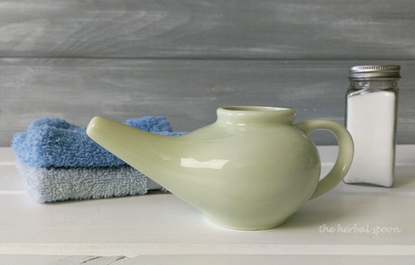 How to Make a Custom Herbal Neti Pot Rinse for Allergies - The Herbal Spoon